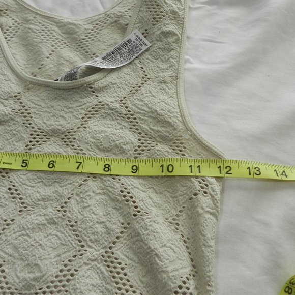 Zara | Tops | Zara Ivory Crochet High Neck Deep Armhole Tank Style Pull ...